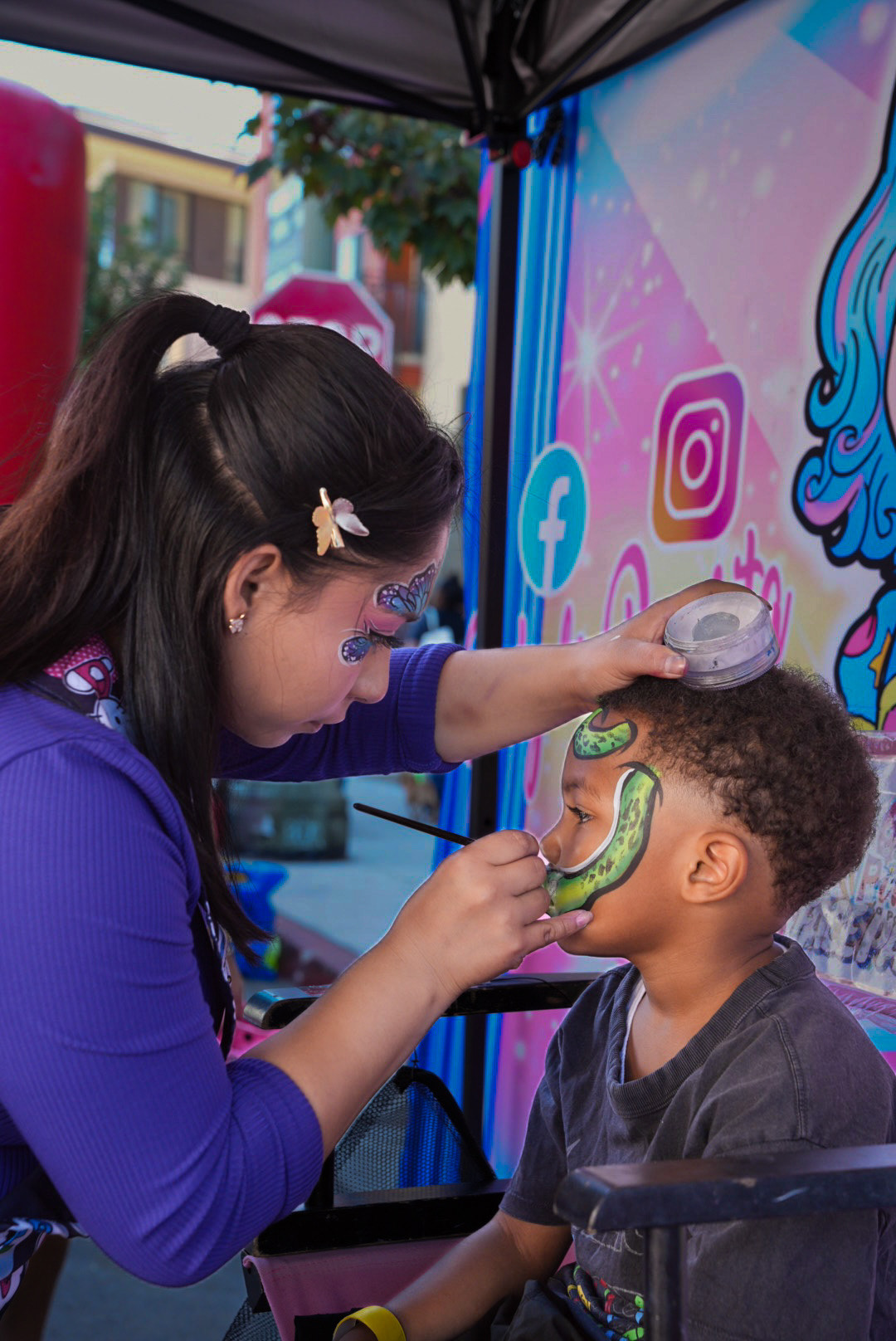 Photos: Getting 'Fresh for School' at Town Nights - Oakland Voices